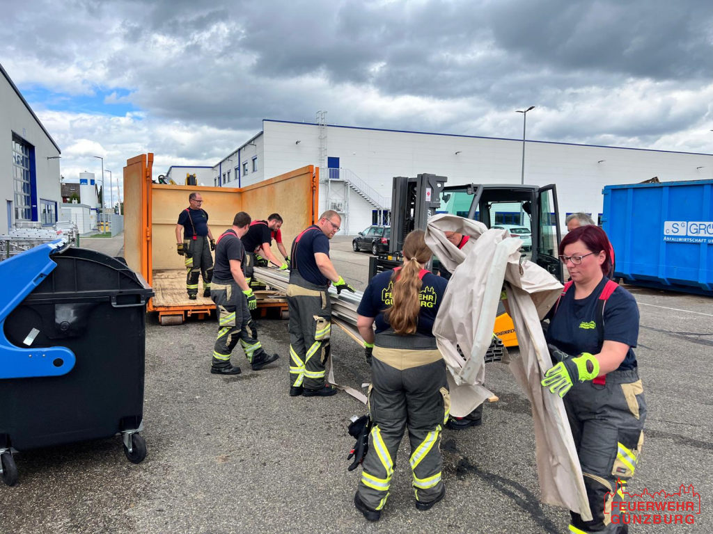 „Schrottspende“ der Munk Group – Feuerwehr Günzburg